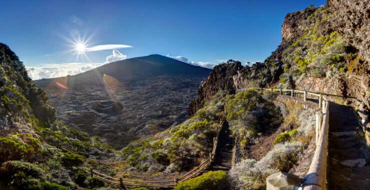 An experienced DMC to plan stays in Reunion Island